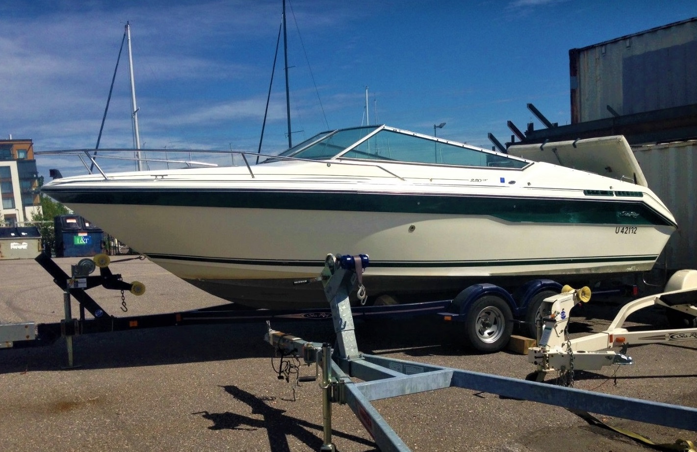 Sea Ray 220 Overnighter - Baltic Boat